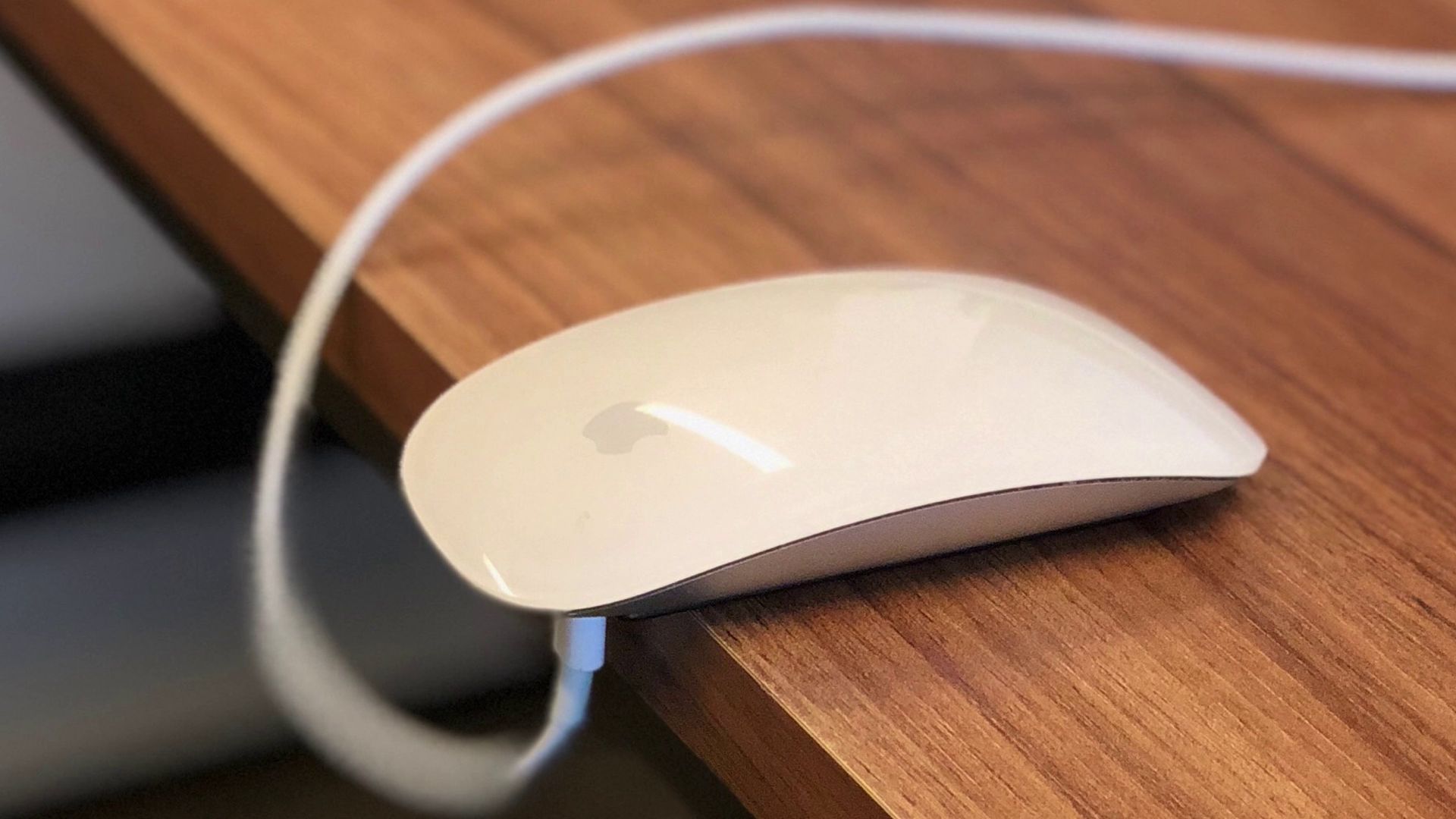 Wired Vs Wireless Mouse: Which is Best For Gaming - GEEKY SOUMYA