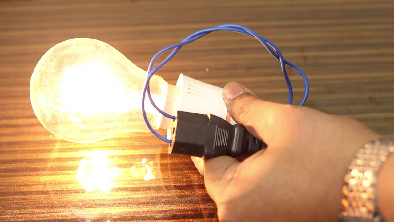 Phone Battery Have More than 2 Terminal: Why? - GEEKY SOUMYA