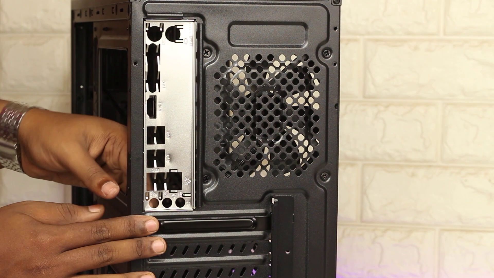 Stupid PC Mistakes that You Should Avoid - GEEKY SOUMYA